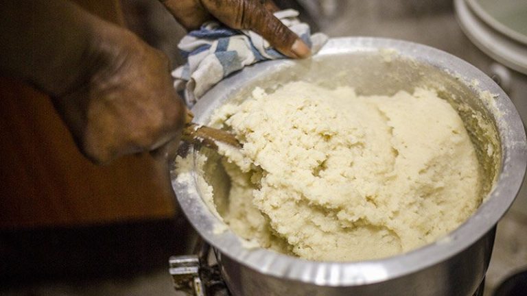 Ugandan Food Guide: 10 Must-Try Traditional Dishes on Your Uganda Safari